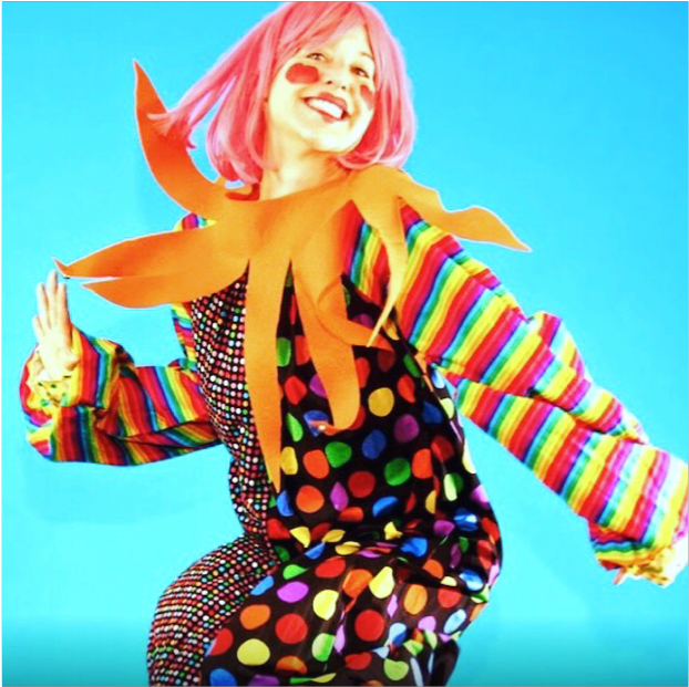 Looking For Bee Bee Clown - Illustration Clipart - Large Size Png Image ...