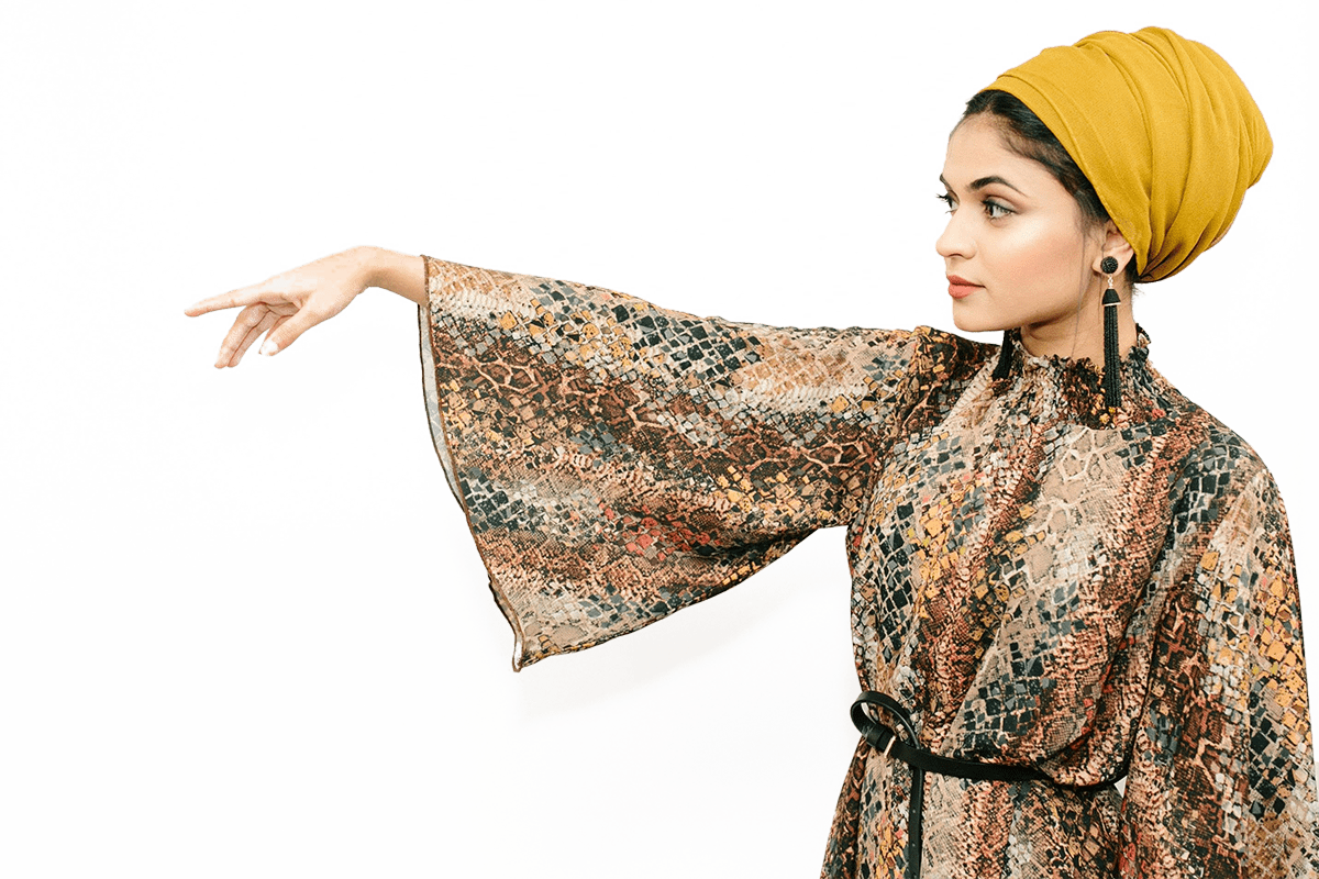 Modestly Active - Woman Clipart - Large Size Png Image - PikPng